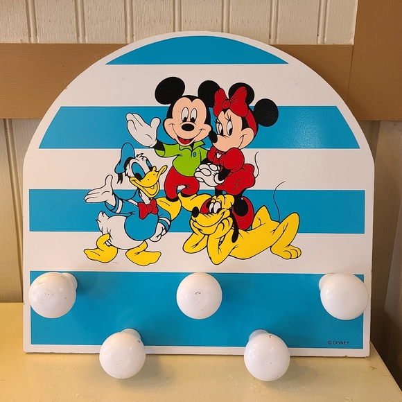 Disney | Wall Decor | Disney Coat Rack Mickey Minnie Donald Pluto ...